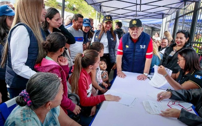 NV Despliegan Tribunales M viles En La Parroquia El Valle